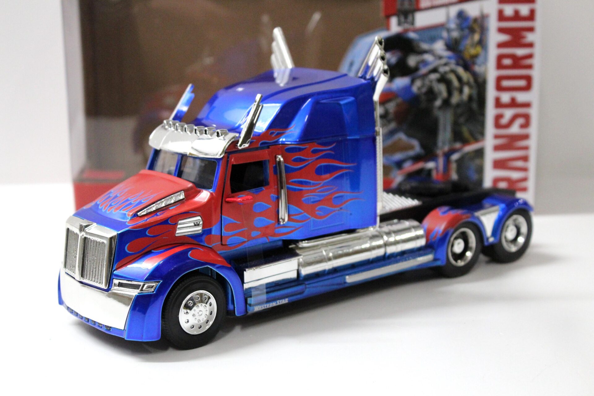 1:24 Jada Toys Western Star 5700 XE Transformers T5 Optimus Prime ...