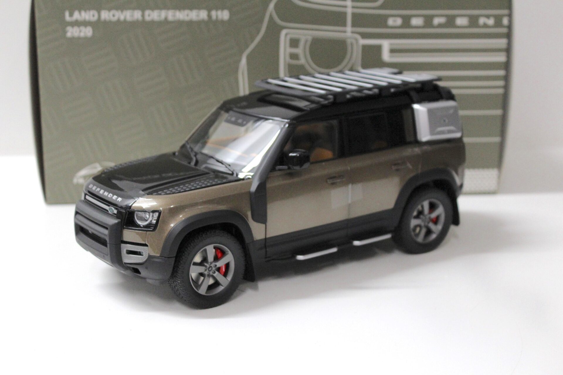 1:18 Almost Real Land Rover Defender 110 Gondwana Stone 2020 - Premium ...