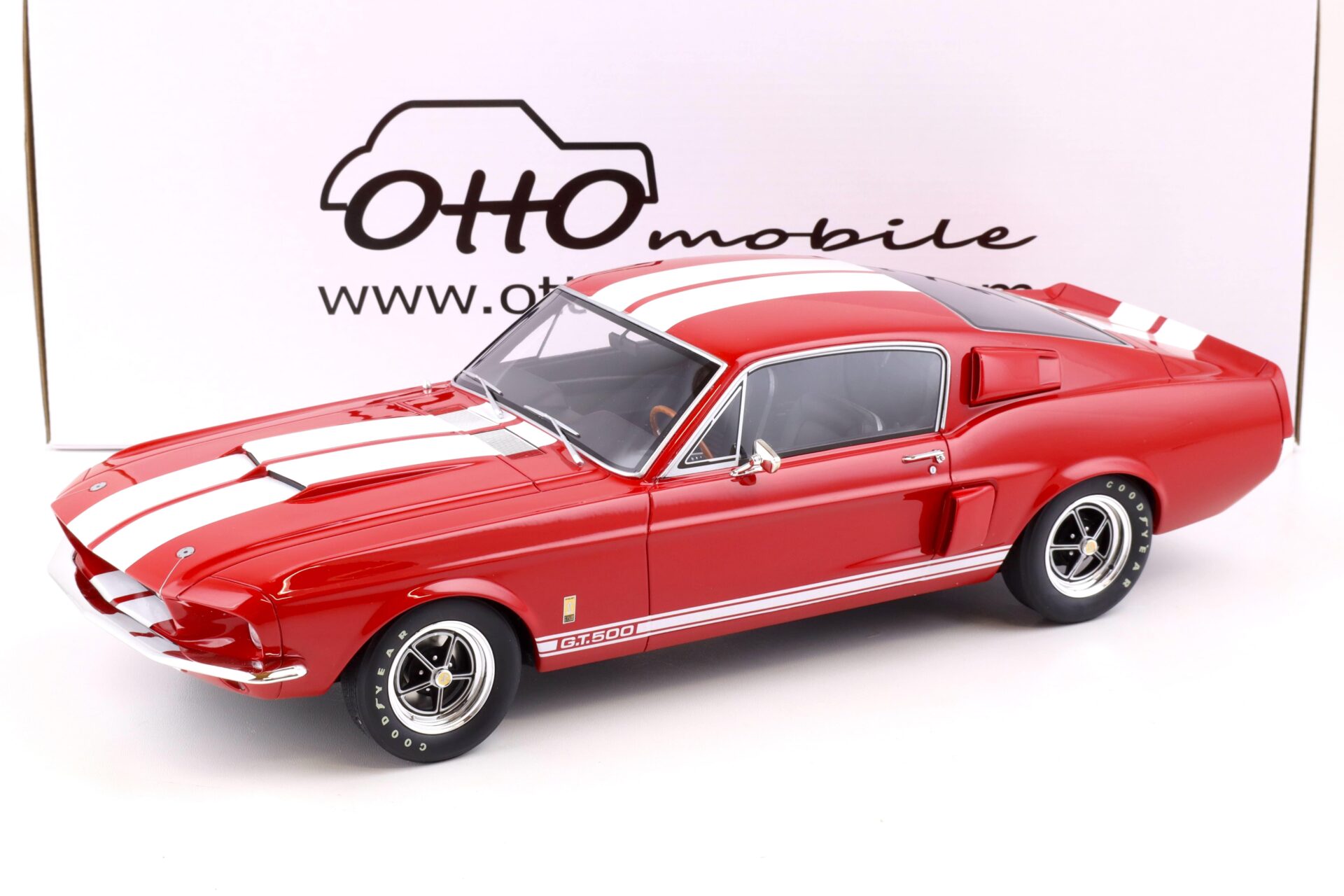 1:12 OTTO mobile G056 Ford Mustang Shelby GT500 Fastback red/ white ...
