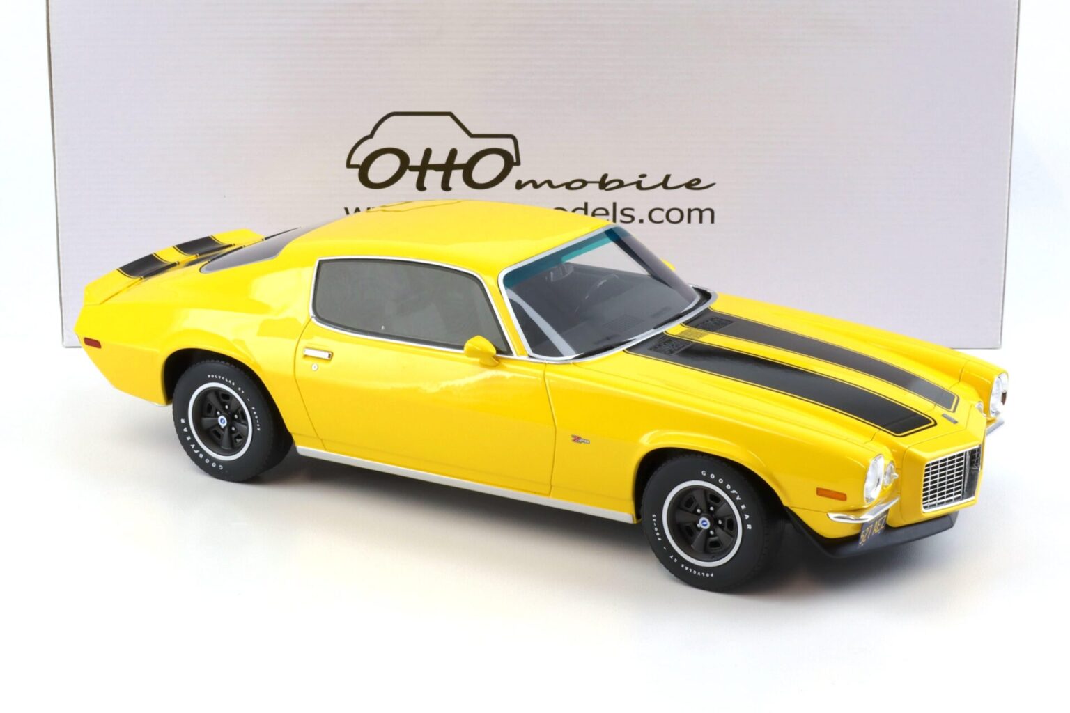1:12 OTTO mobile G085 Chevrolet Camaro Z28 RS Daytona yellow/ black ...