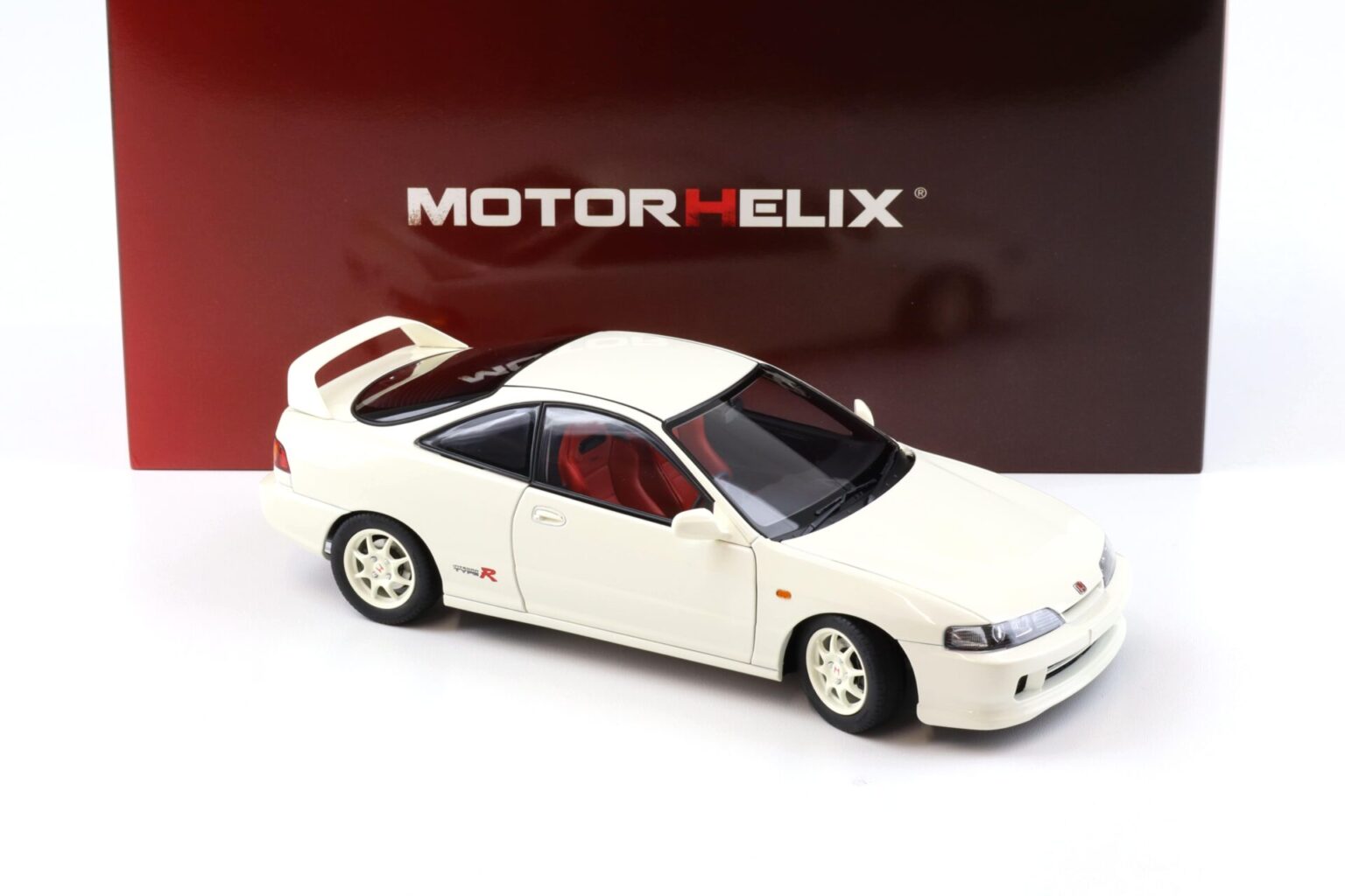 1:18 Motorhelix Honda Integra Type R (DC2) PRE-Facelift Championship ...