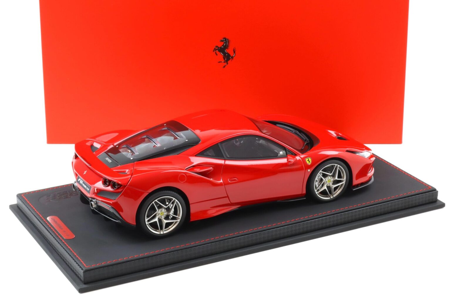 1:18 BBR Ferrari F8 Tributo Coupe Rosso Corsa red with display ...