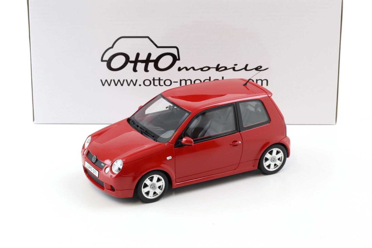 1:18 OTTO mobile OT1129 VW Lupo GTI Tornado red 2001 – Premium-Modelcars