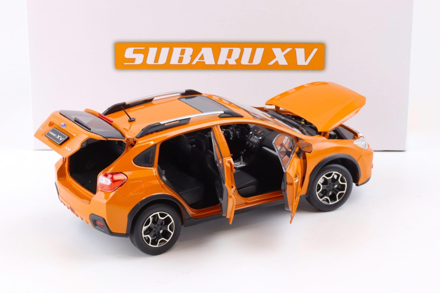 1:18 Sun Star Subaru XV 2014 Tangerine orange pearl – Premium-Modelcars