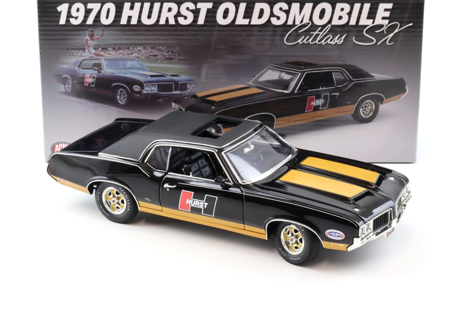 1:18 ACME 1970 Oldsmobile Cutlass SX Coupe Hurst Edition black/ gold ...