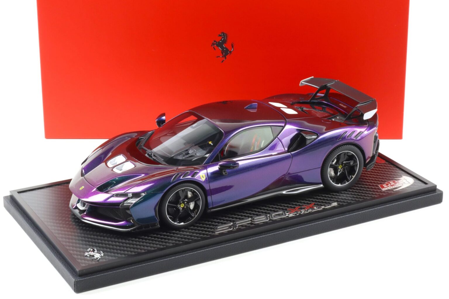 1:18 BBR Ferrari SF90 XX Stradale Chameleon with display – Limited 20 ...