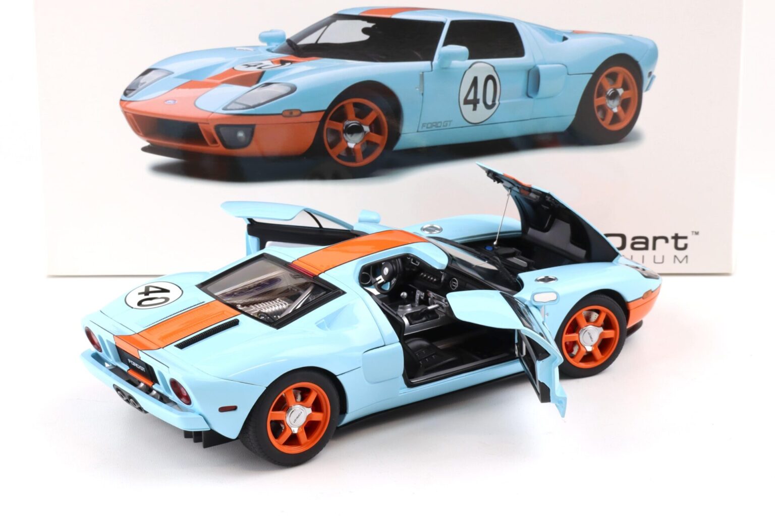 1:18 AUTOart Ford GT 2004 blue/ orange stripes #40 GULF Livery ...