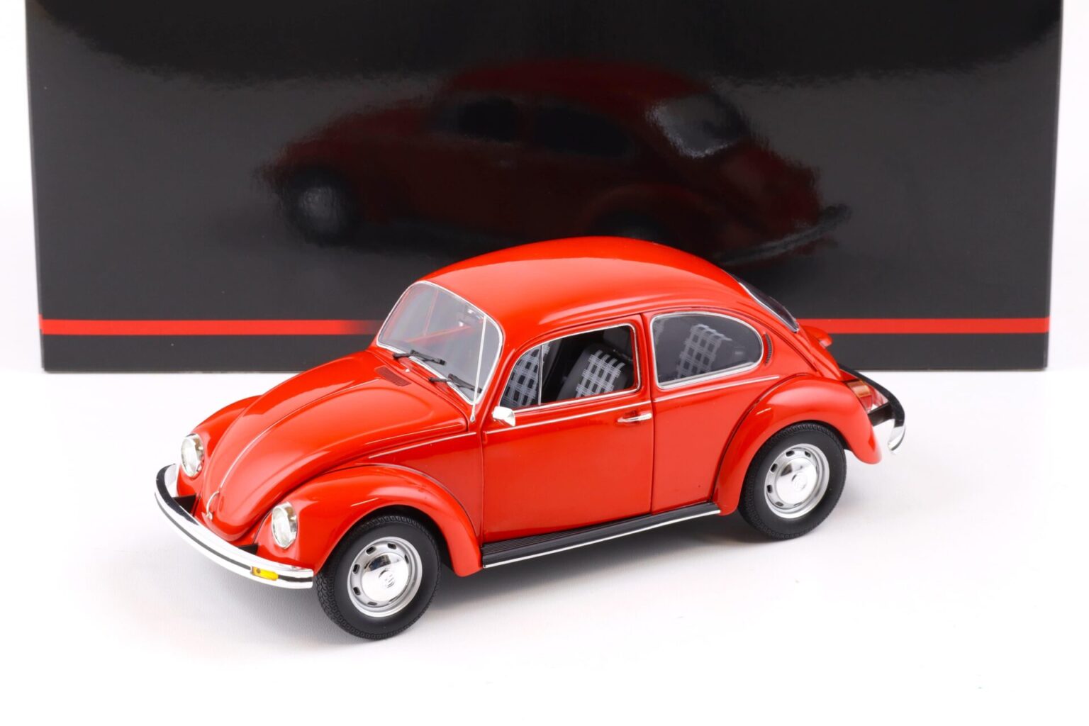 1:18 Minichamps VW Beetle Käfer 1200 red 1983 – Premium-Modelcars