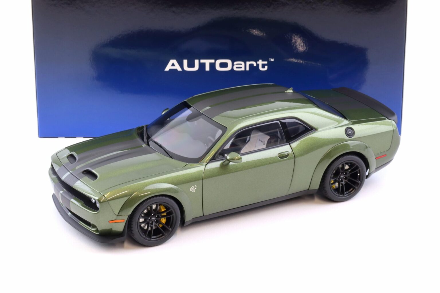 1:18 AUTOart Dodge Challenger SRT Jailbreak 2022 F8 green metallic ...