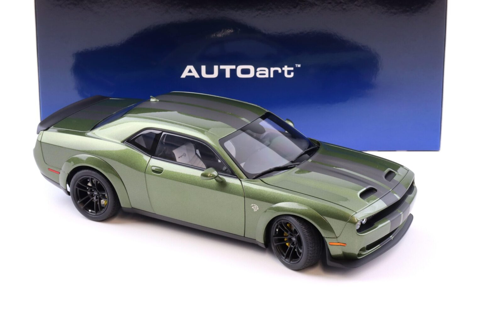 1:18 AUTOart Dodge Challenger SRT Jailbreak 2022 F8 green metallic ...