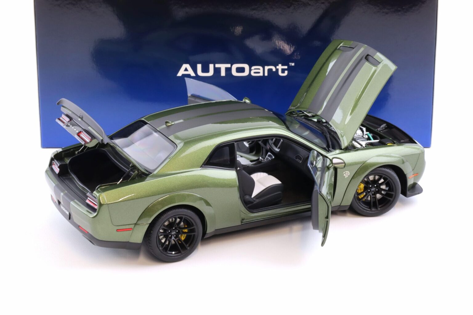1:18 AUTOart Dodge Challenger SRT Jailbreak 2022 F8 green metallic ...